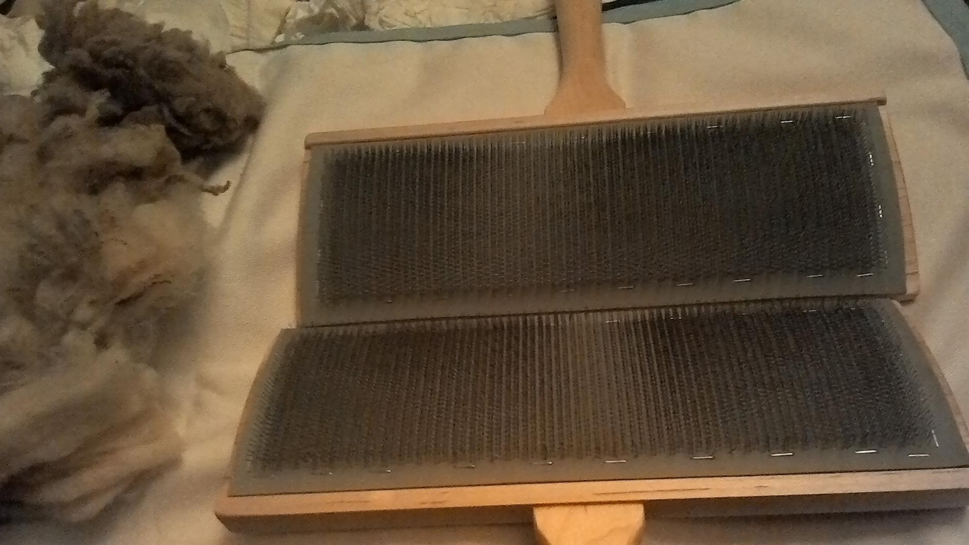 Amazon.com: Schacht Curved Hand Carders- 208