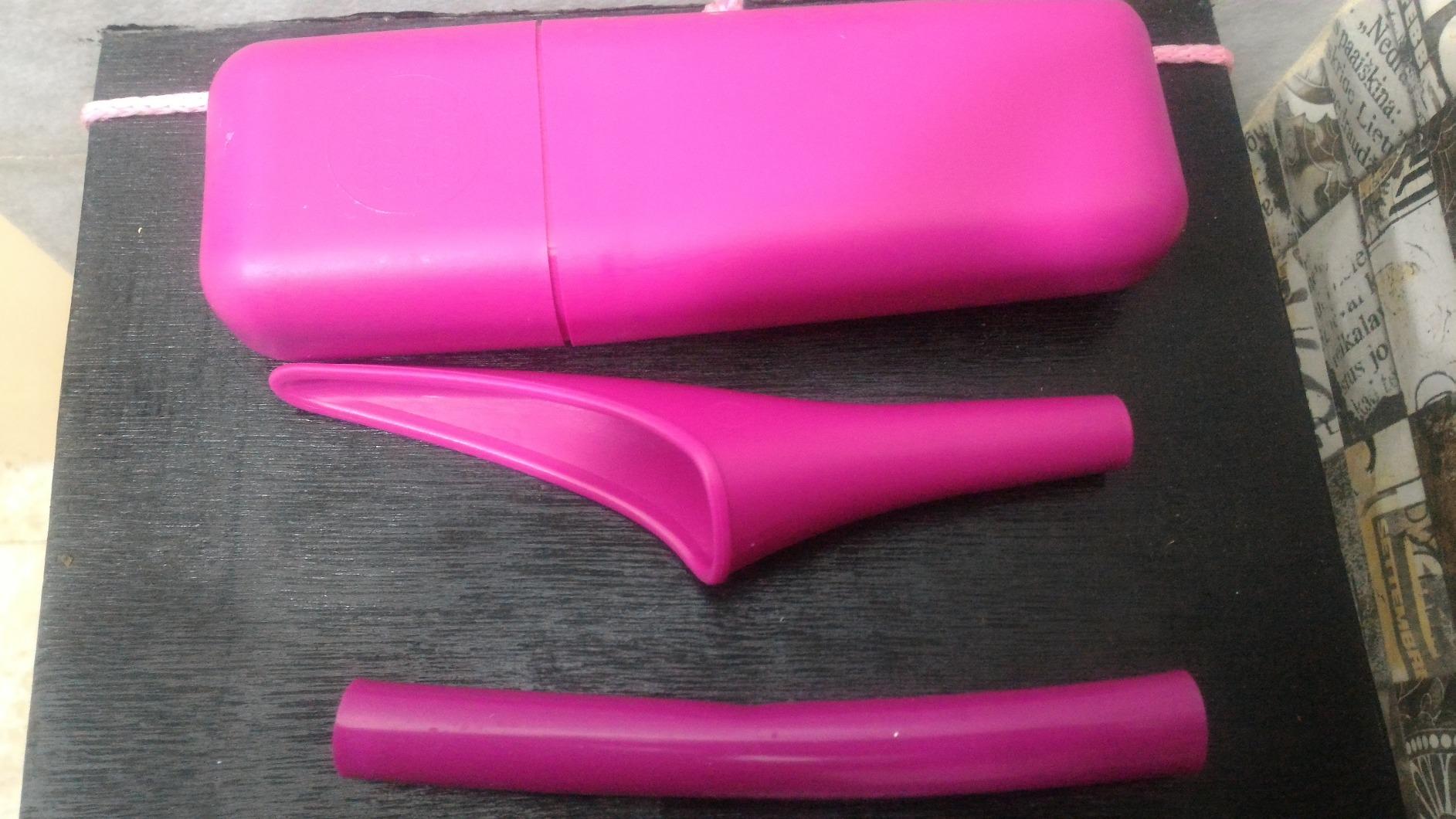 Shewee Stand Up and Pee Extreme Reusable Female Urination Device (Black ...