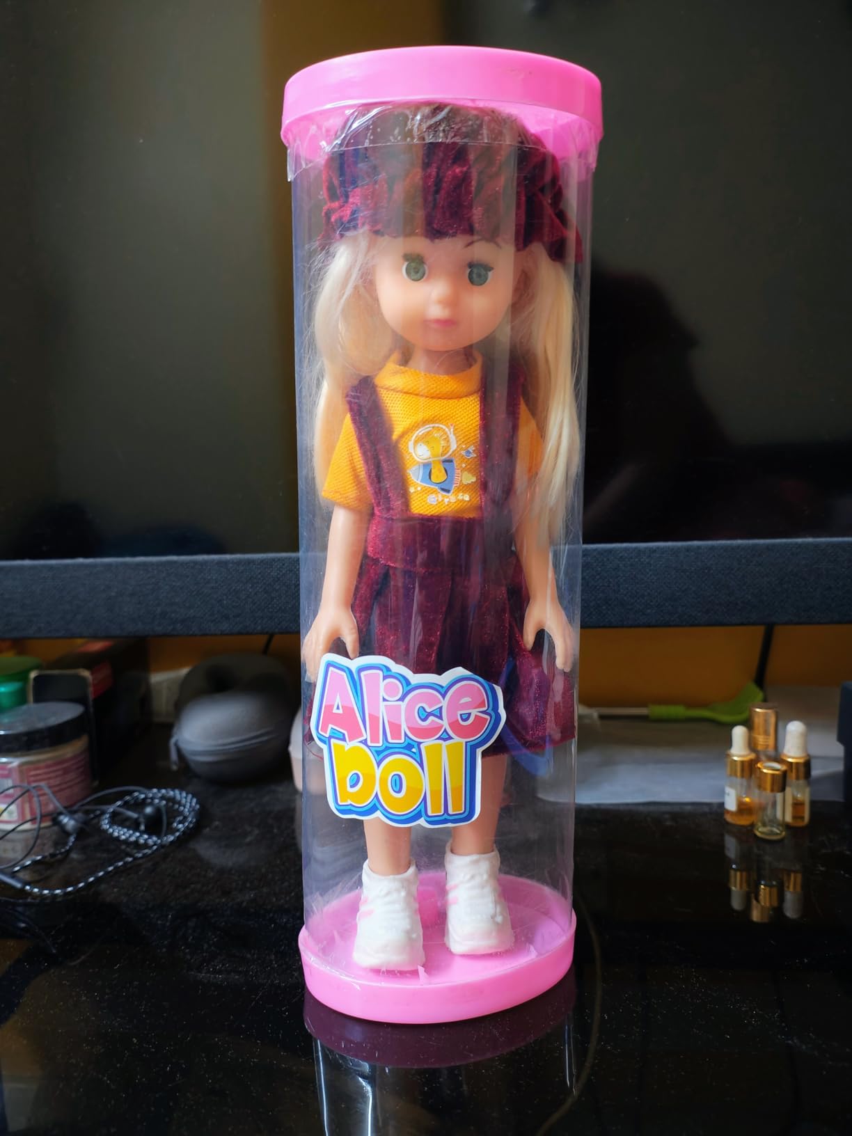 BKDT Marketing Cute Gorgeous Girl Doll Toy with Moveable Arms and Legs ...
