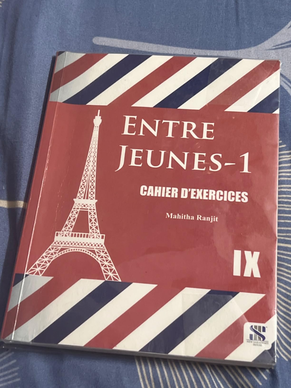 Sarswati Entre Jeunes 1- Class 9 : Mahitha Ranjit: Amazon.in: Books