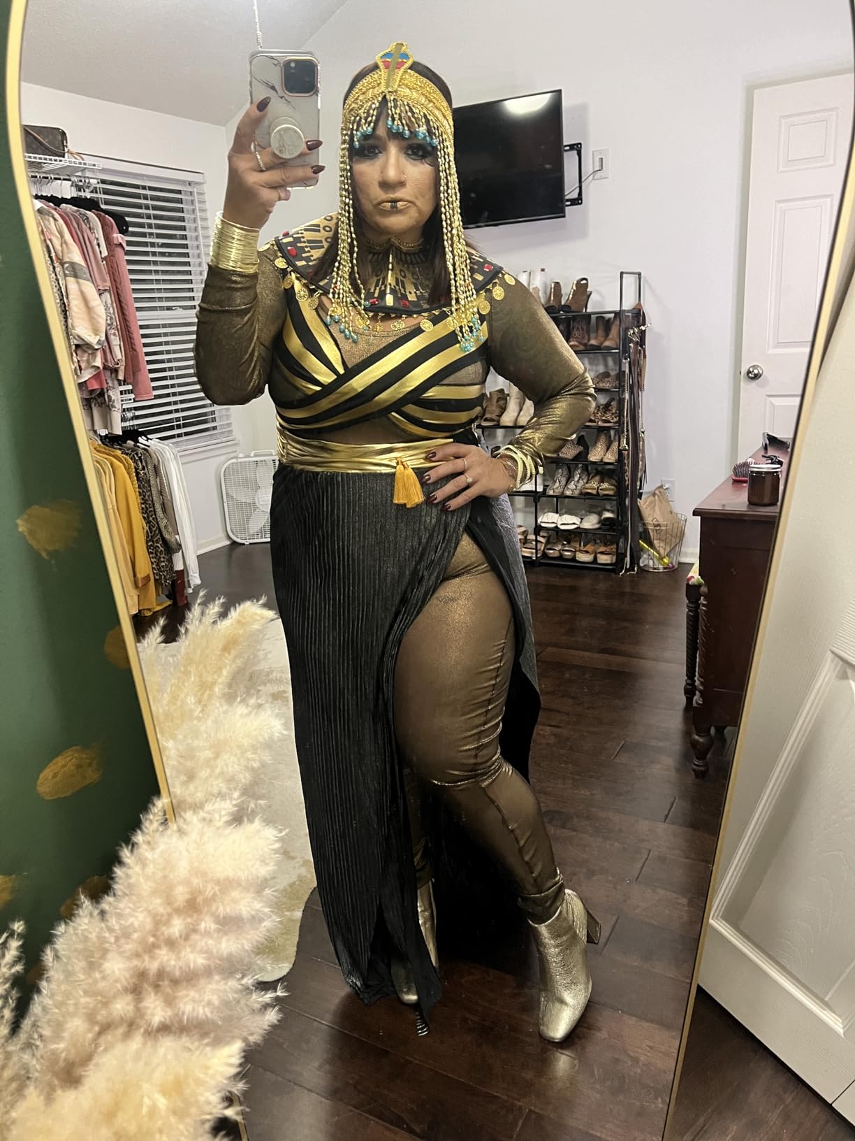 Amazon.com: Spooktacular Creations Women Queen Cleopatra Dress Costume ...