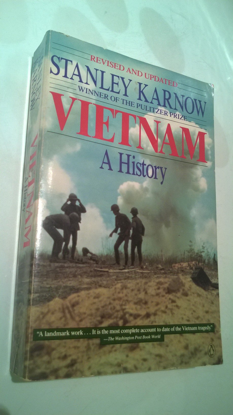Vietnam: A History, Revised and Updated Edition: Karnow, Stanley ...