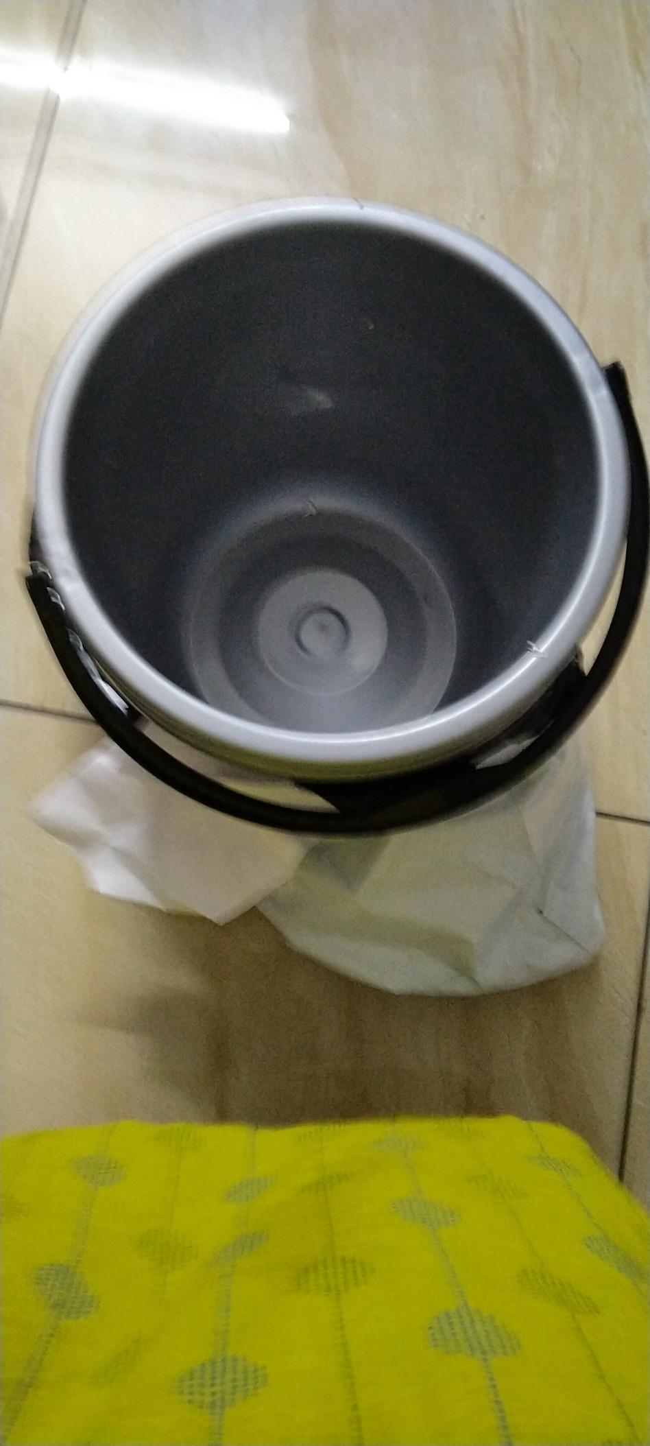 Regalo Plastic Bucket with Mug, Grey, 16 L (1 Bucket and 1 Mug ...