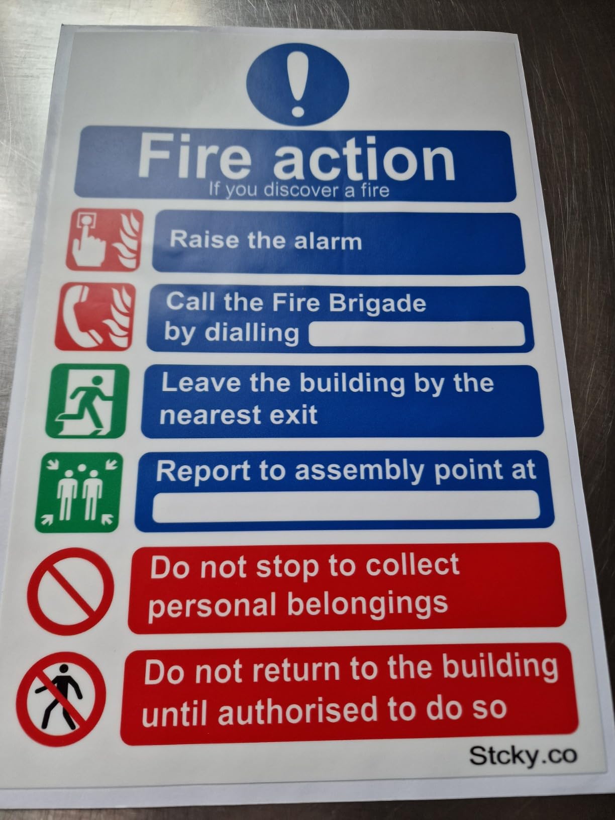 Stcky Fire Action Notice Sign - 20 x 30 cm Ideal Sized Fire Safety ...