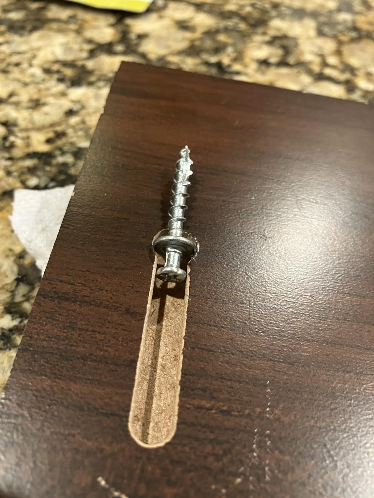 Amazon.com: Hangman Gold Keyhole Hanging Kit 100 lb. 7 pk : Tools ...