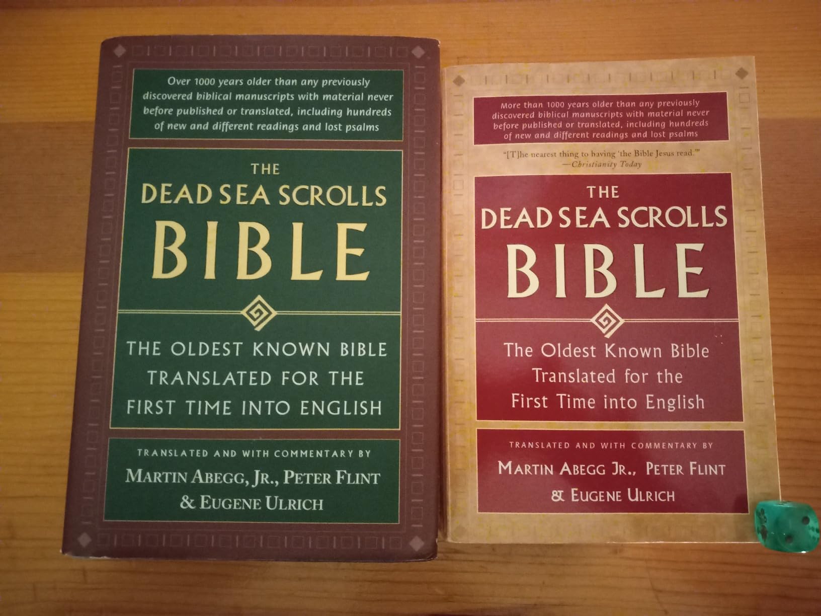 Dead Sea Scrolls Bible by Various (2000-01-01): Anonymous: Amazon.com ...
