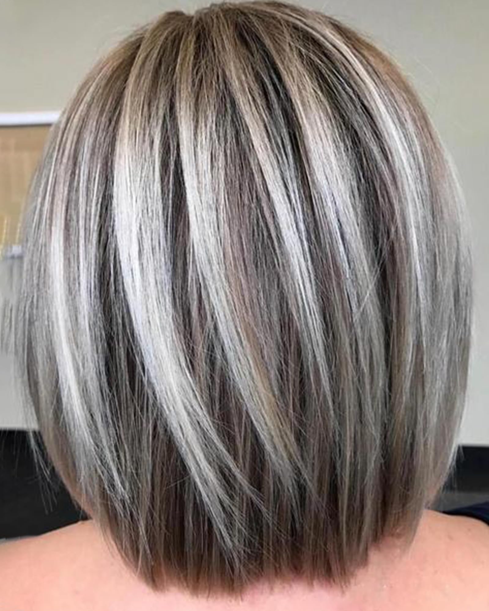 Amazon.com : RENERSHOW Medium Length Bob Wig with Bangs for White Women ...