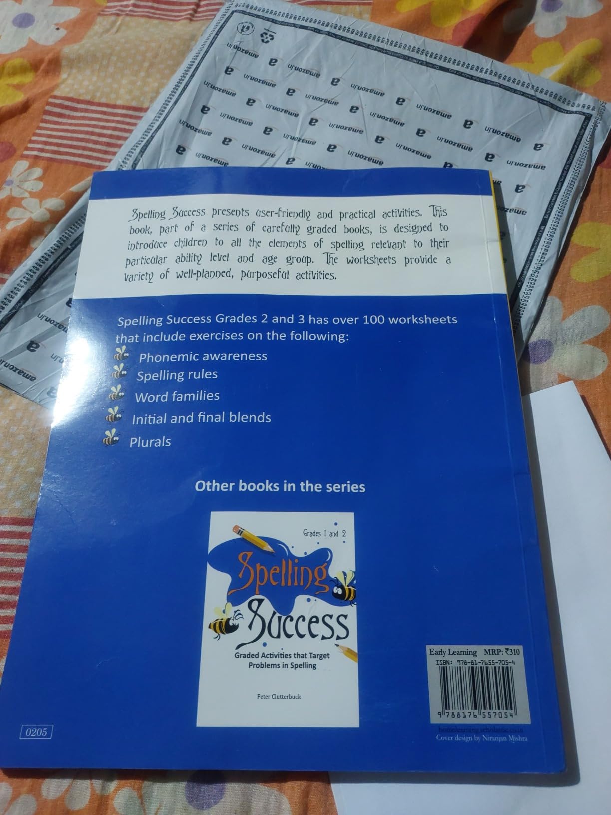 Spelling Success - Grade 2 and 3 Peter Clutterbuck : NA: Amazon.in: Books