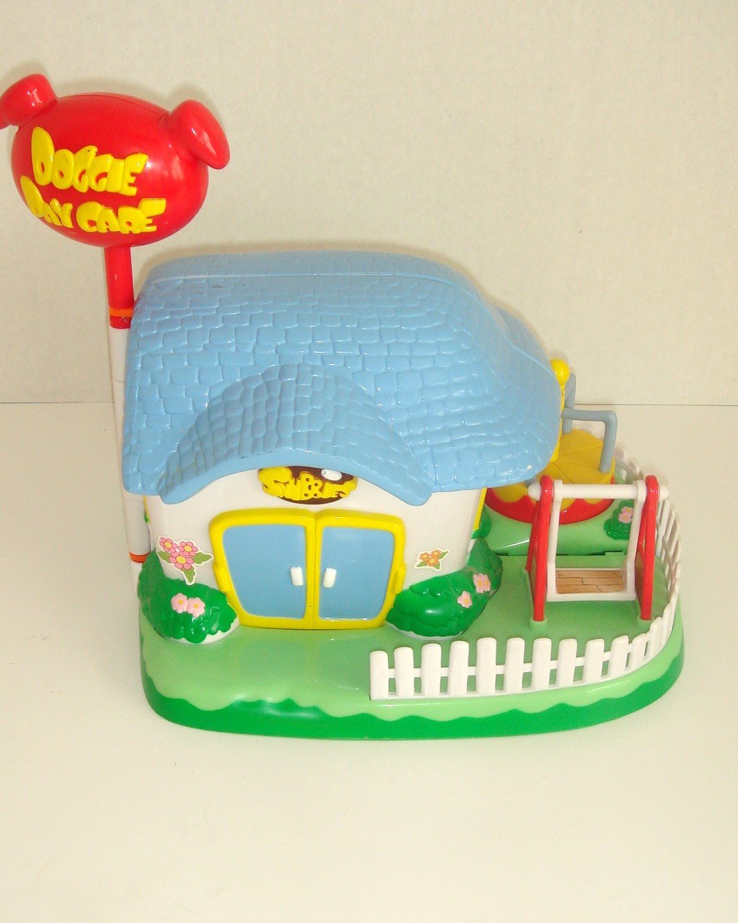 Buy Snubbies Doggie Daycare Hospital Playset Puppies Dogs Online at Low ...