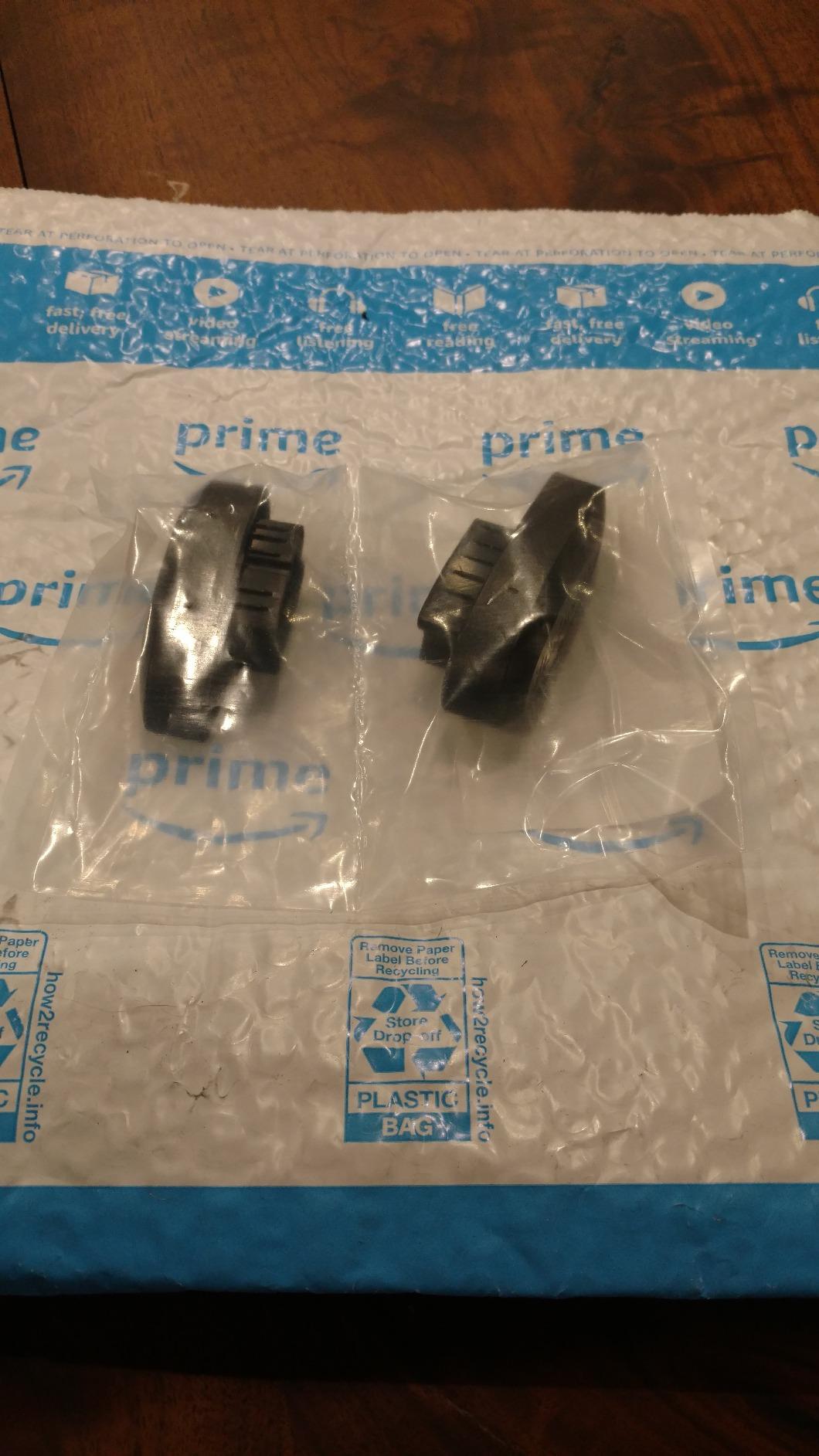 Amazon.com: Yakima - EndCaps, Replacement End Caps for Yakima Roof Rack ...