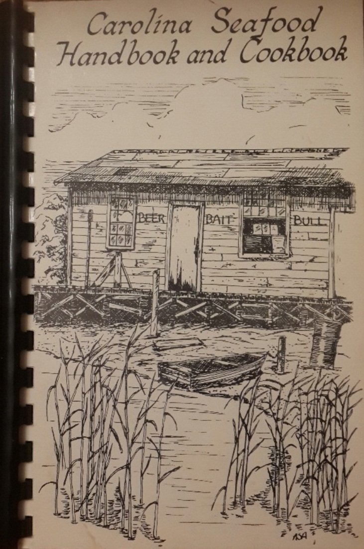 Carolina seafood handbook and cookbook: Avera, David: Amazon.com: Books