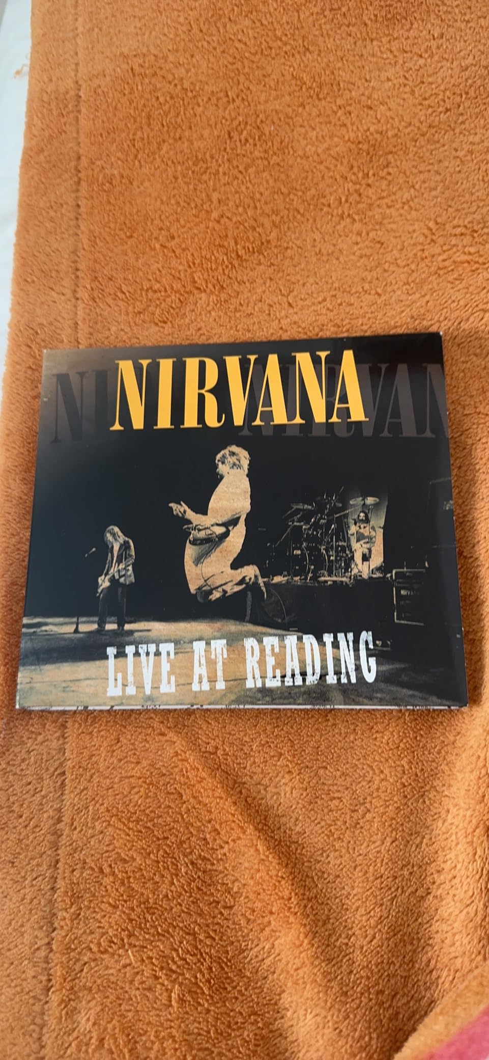 Live At Reading : Nirvana: Amazon.es: CD y vinilos}