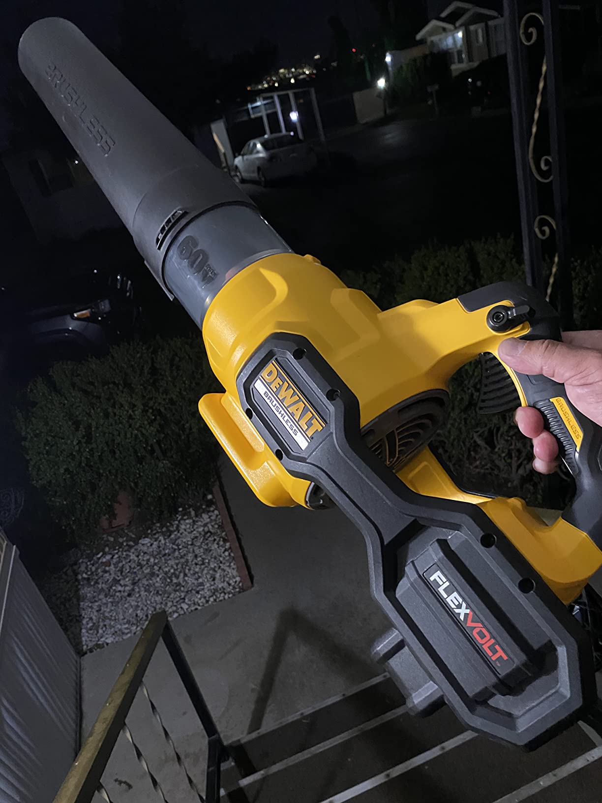 Amazon.com: DeWalt DCBL772X1 Flexvolt 125 MPH 600 CFM 60 Volt Max 3 Ah ...