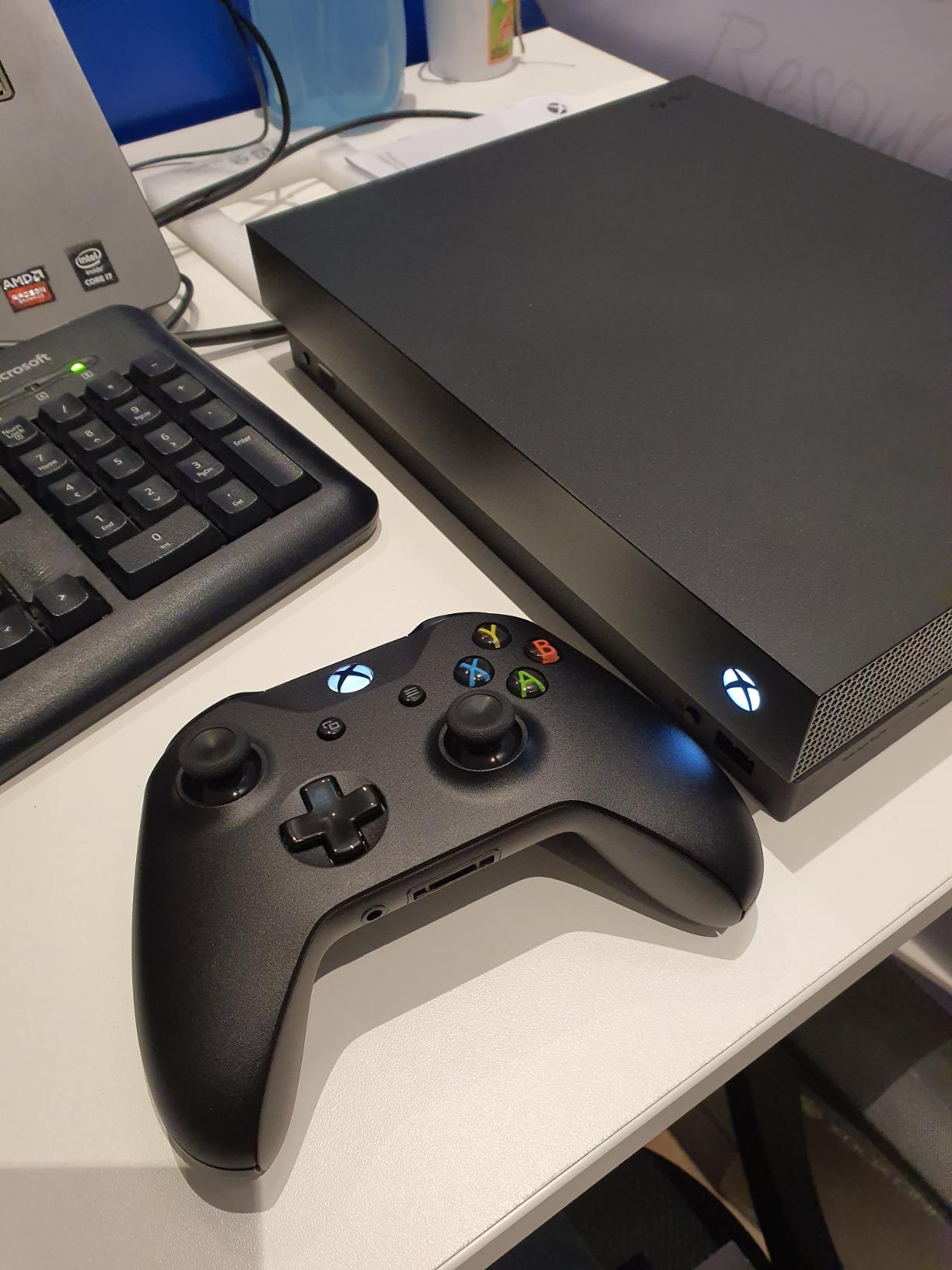Xbox One X | Amazon.com.br