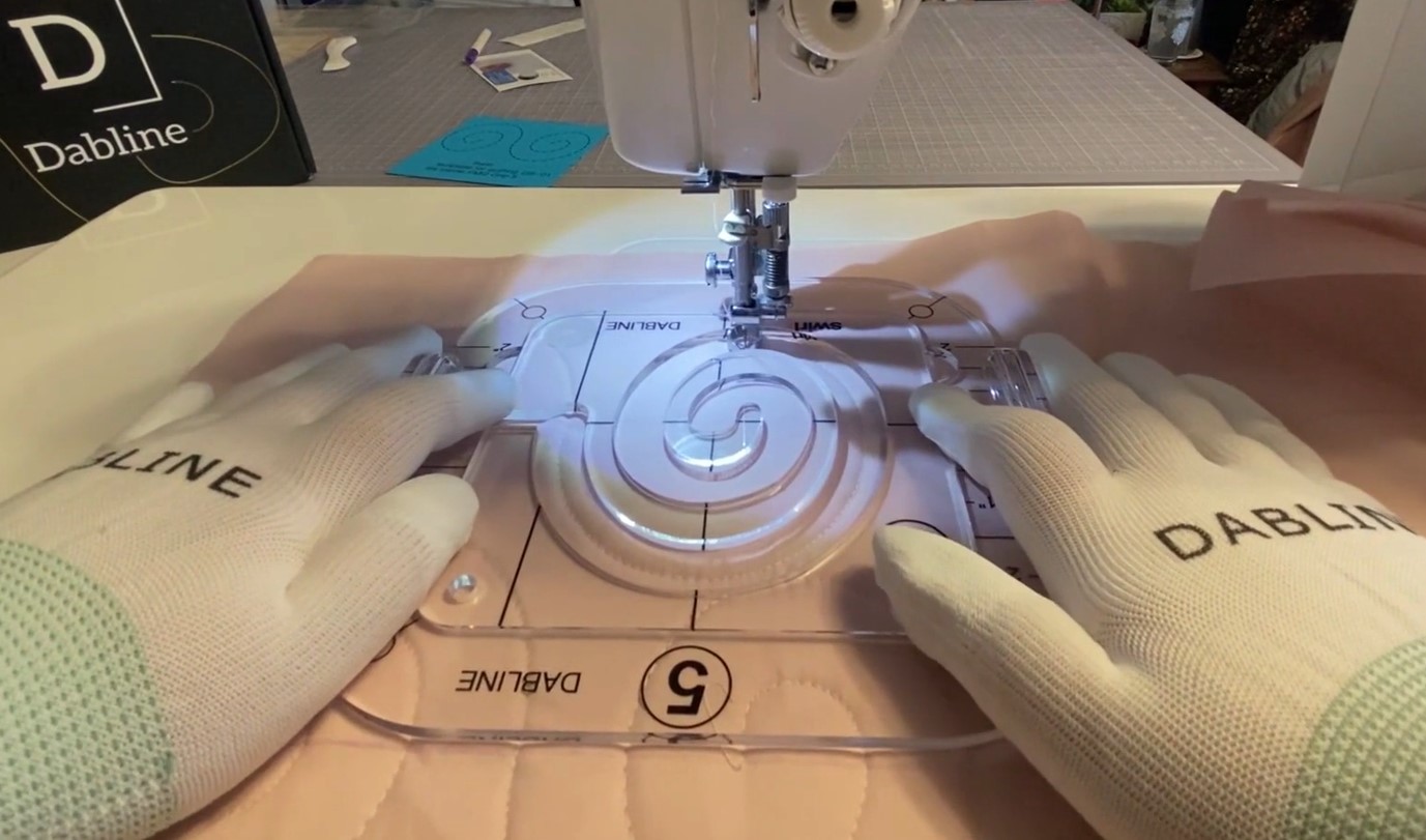 Watch Swirl Quilting Template - Dabline on Amazon Live