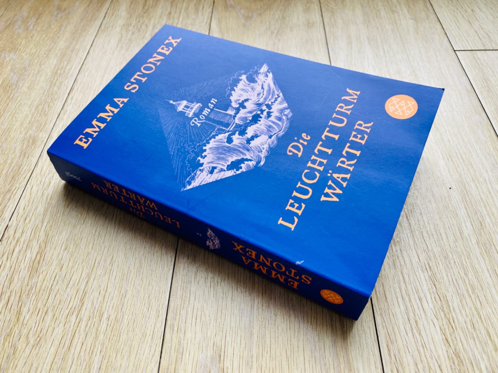 Die Leuchtturmwärter: Roman : Stonex, Emma, Kemper, Eva: Amazon.de: Bücher