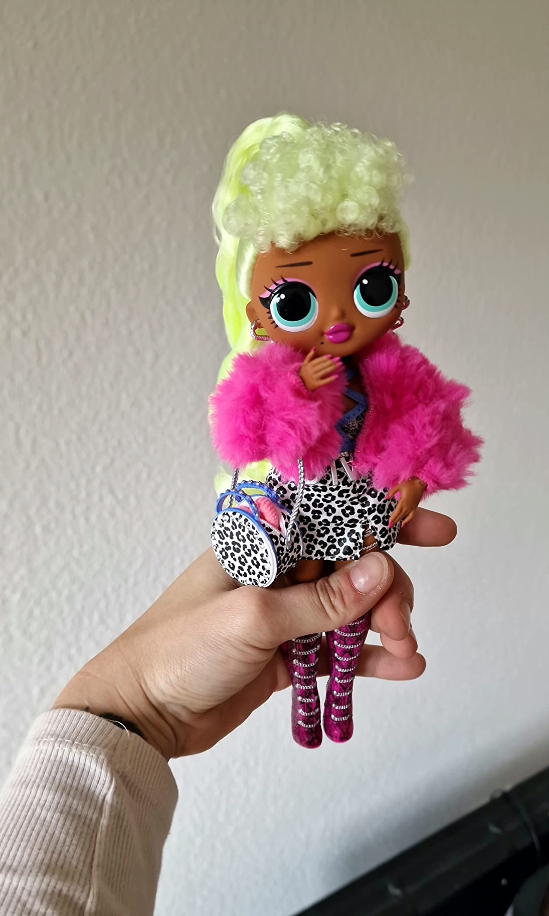 L.O.L. Surprise! OMG Fashion Doll Series 1 - Lady Diva - Unusual ...