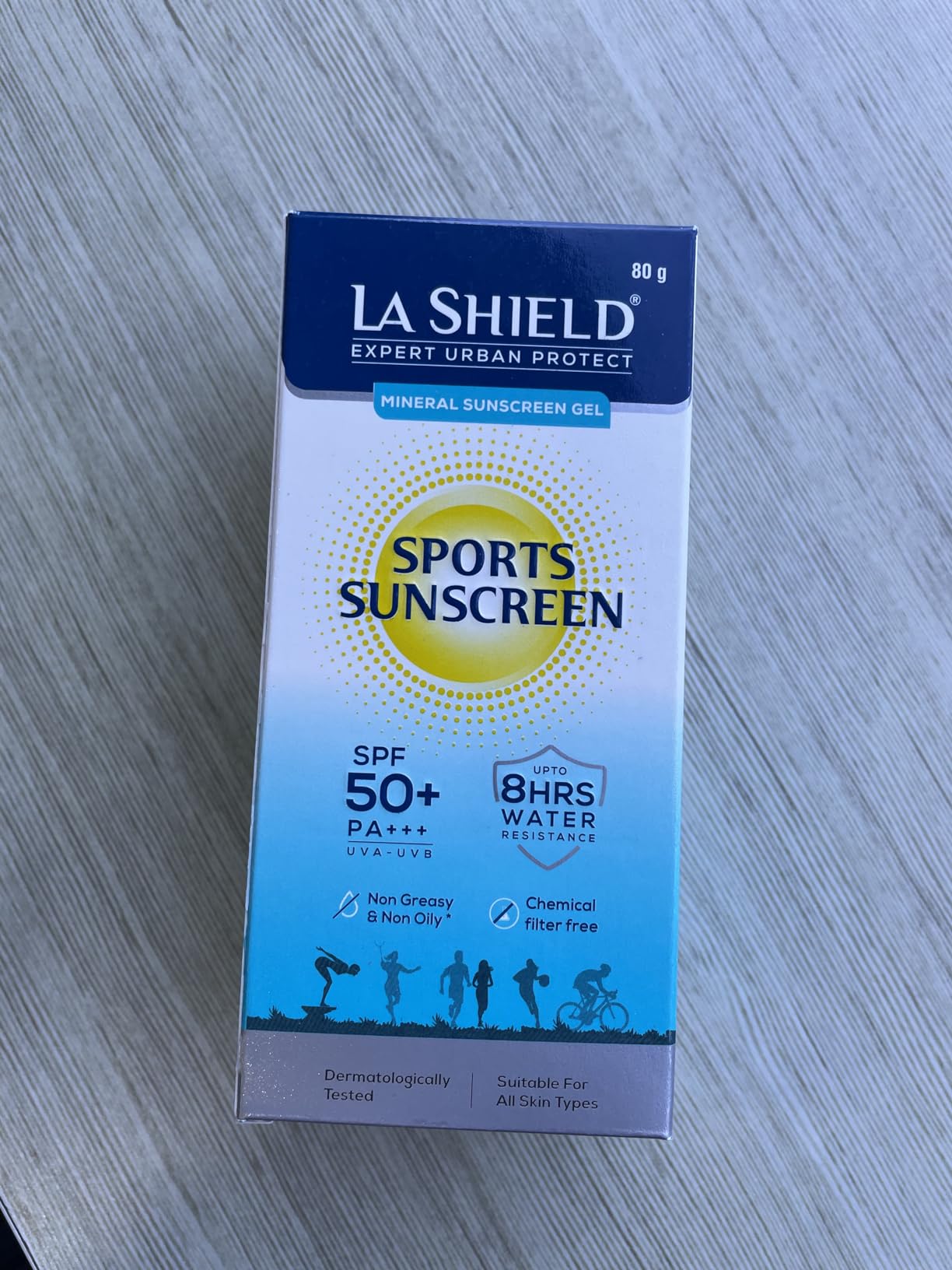 La Shield Mineral Sports Sunscreen Gel SPF 50 + | 100% Mineral ...