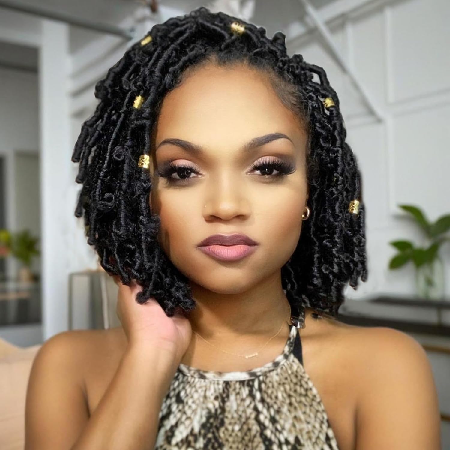 Amazon.com : Leeven 8 Inch Pre-twisted Bob Butterfly Locs Crochet Hair ...
