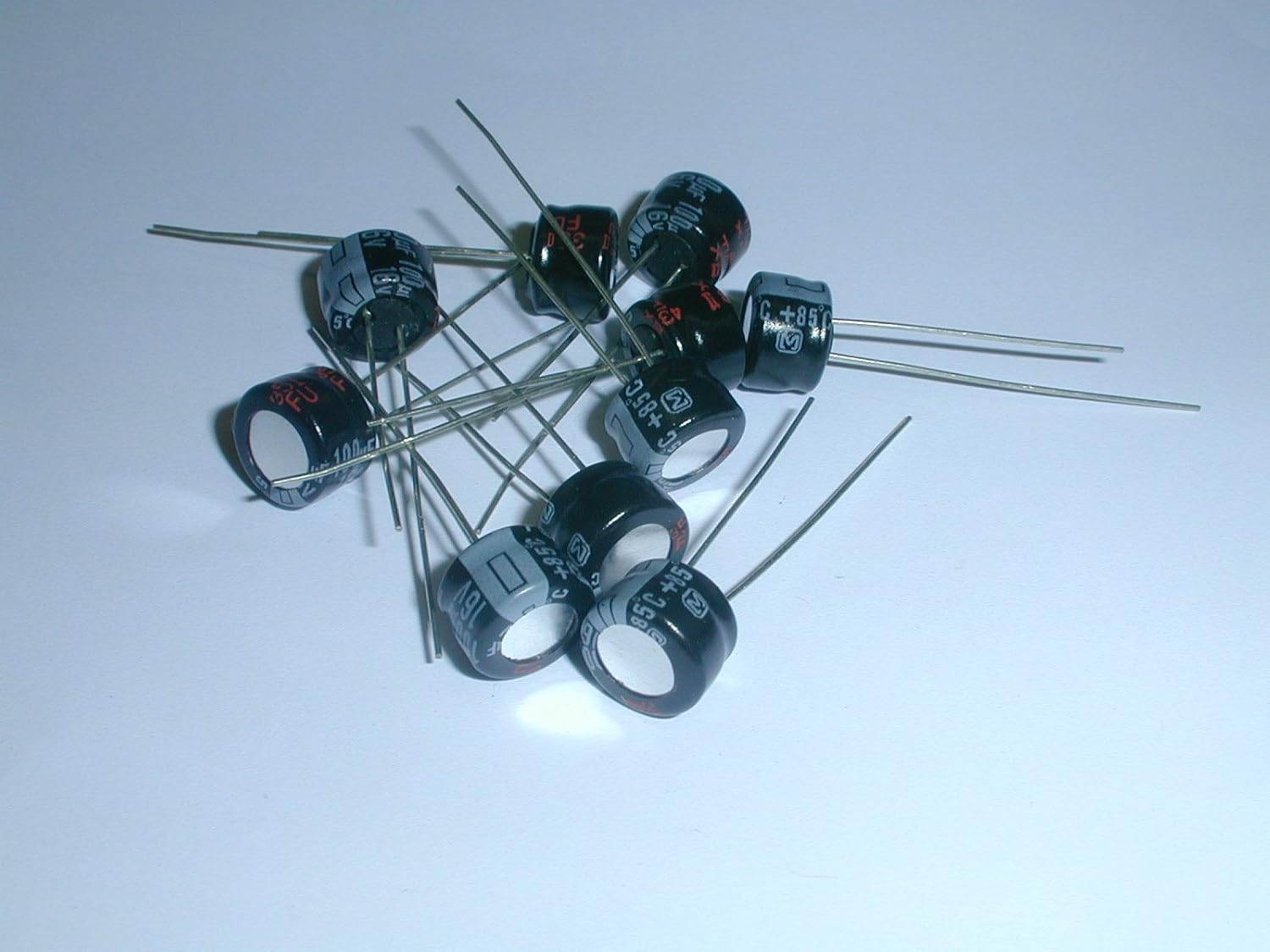ECE-A1CKS101 Ultra Low Profile Electrolytic Capacitor 100uf 16V, 85C, 5 ...