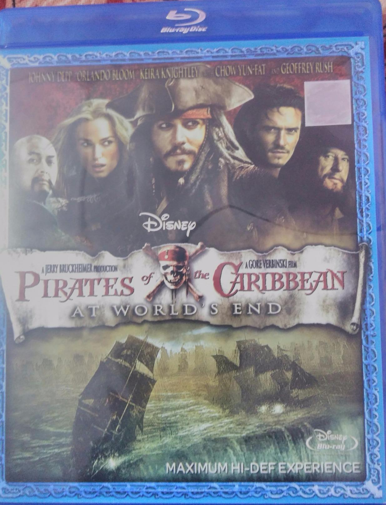 Pirates of the Caribbean: At World's End : Depp, Johnny, Bloom, Orlando ...