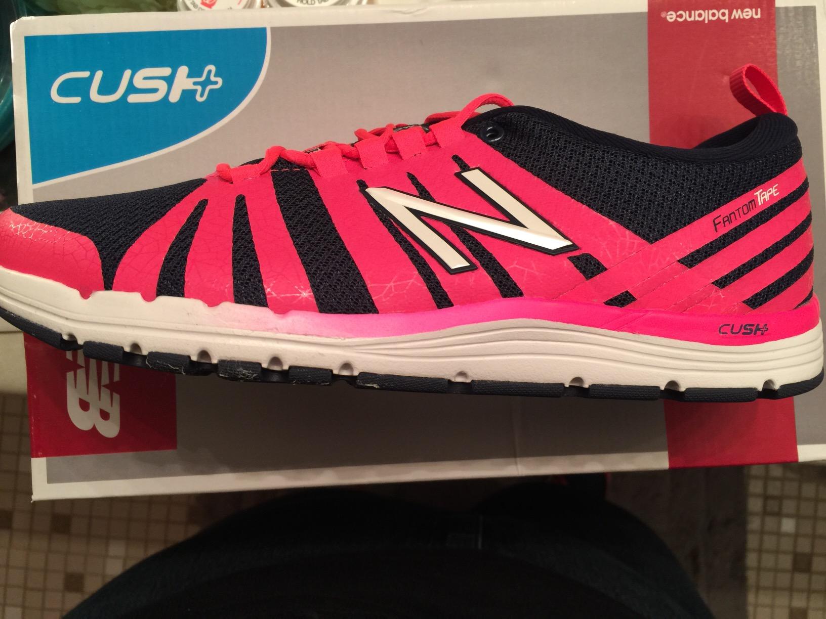 Amazon.com | New Balance Women's 811 Training Shoe | Fitness & Cross ...