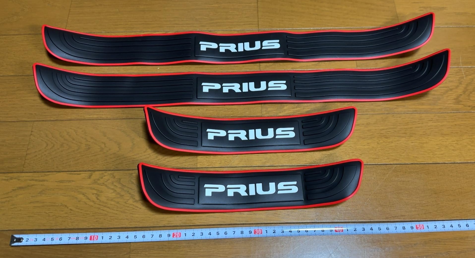 Amazon | LEXLEYS トヨタ 汎用 プリウス 50系 60系 サイドステップガード スカッフプレート 車用ドアモール サイドモール ドアガードステッカー スカッフプロテクトシート ...