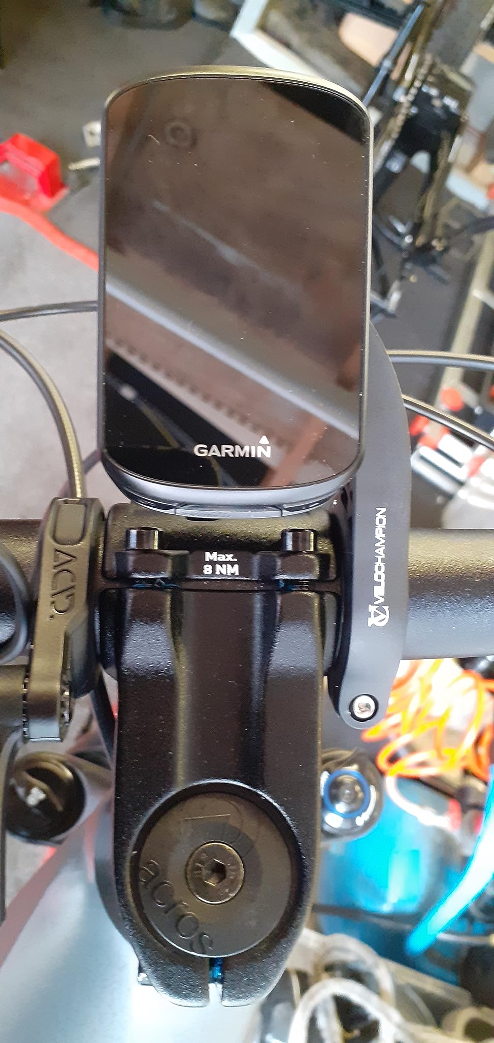 VeloChampion Out Front GPS Computer Handlebar Mount Compatible with ...