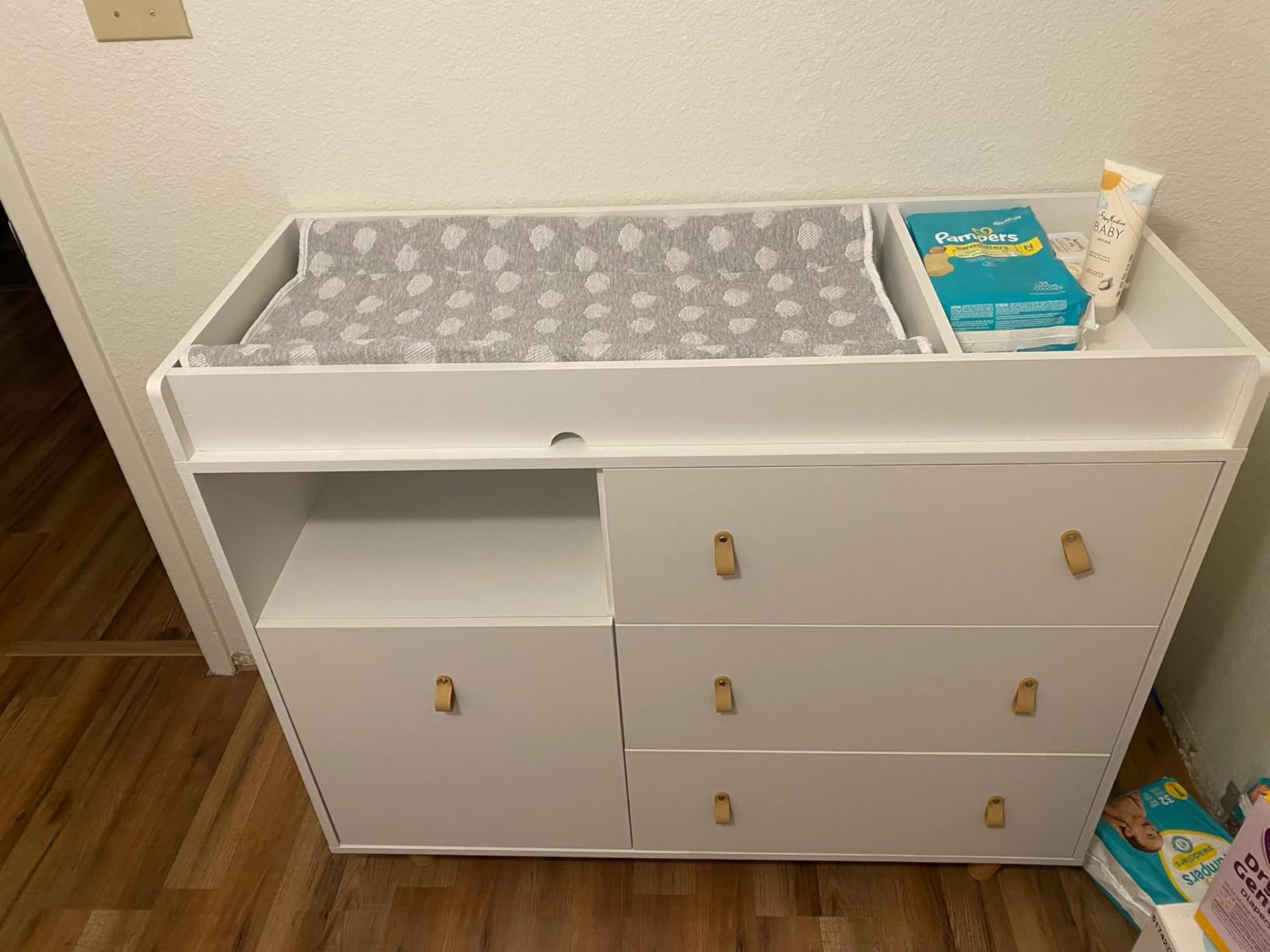 Amazon.com: DAWNSPACES Baby Changing Table Dresser for Infants, Nursery ...