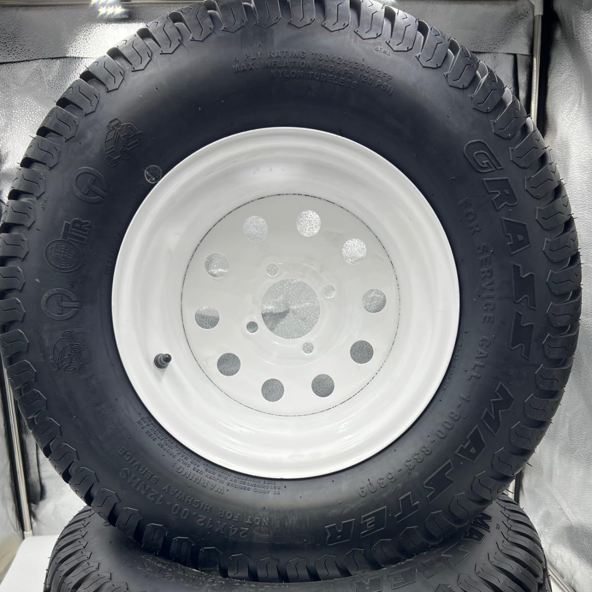 Amazon.com: John Deere Tire And Wheel Assembly GX22574 : Patio, Lawn ...