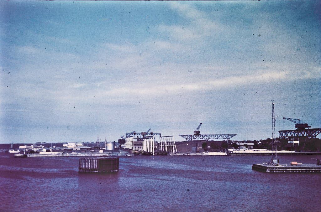 Amazon.com: POSTER Havneanlegg Beskrivelse: med kraner og slipp ...