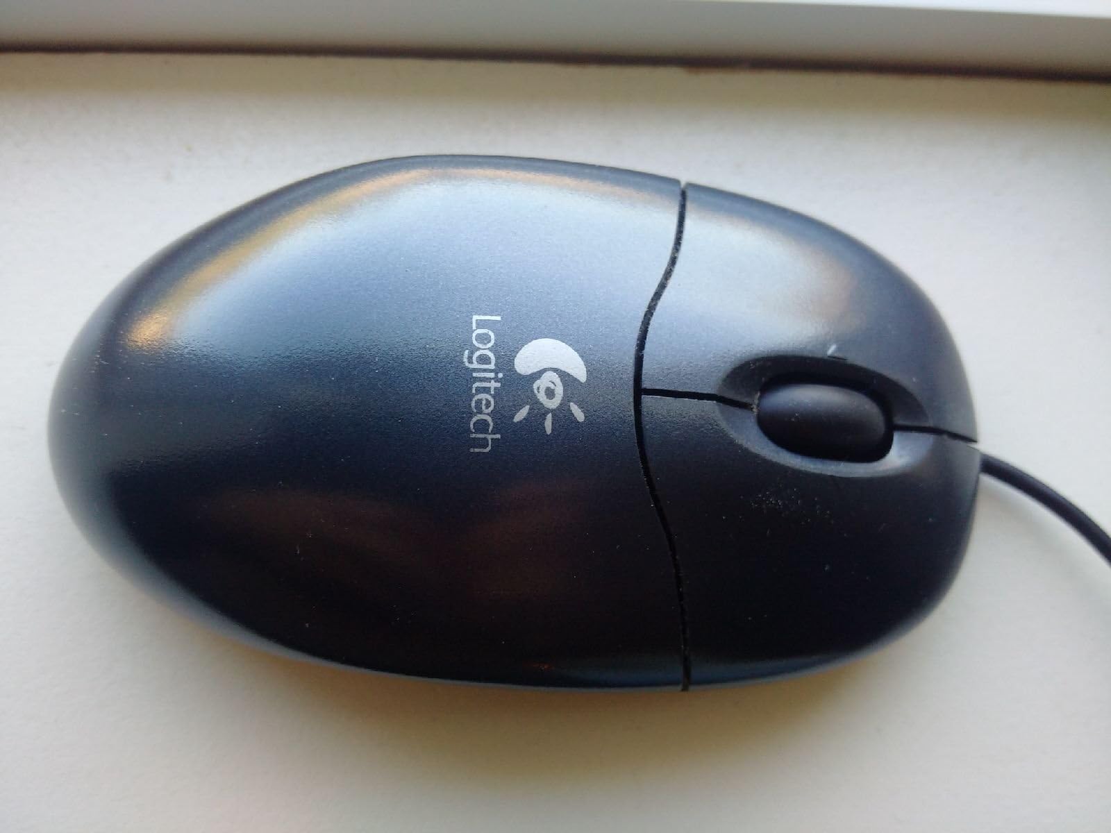 Amazon.com: Logitech 3-Button USB Optical Wheel Mouse - Black : Electronics