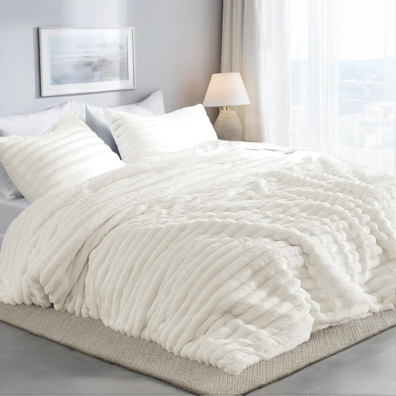 Amazon.com: Regency Heights Cuddly Ribbed Fluffy Comforter Set King ...