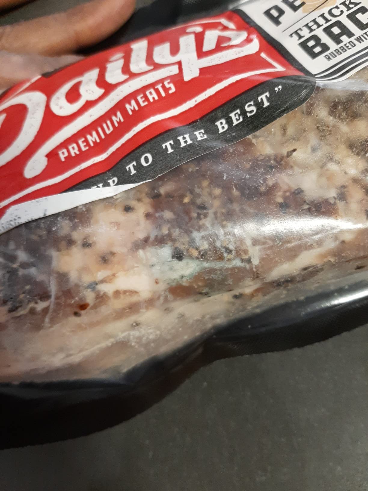 Amazon.com: Daily's Premium Meats Peppered Thick Cut Bacon, 1.5 lb ...