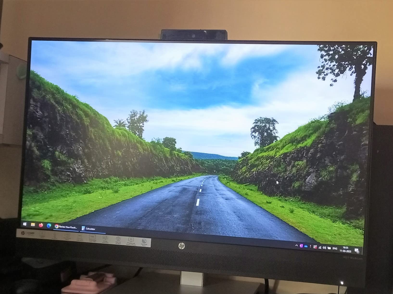 HP M27 27 Inch(68.58 cm) 1924 x 1080 Pixels FHD Monitor, IPS 3-Sided ...