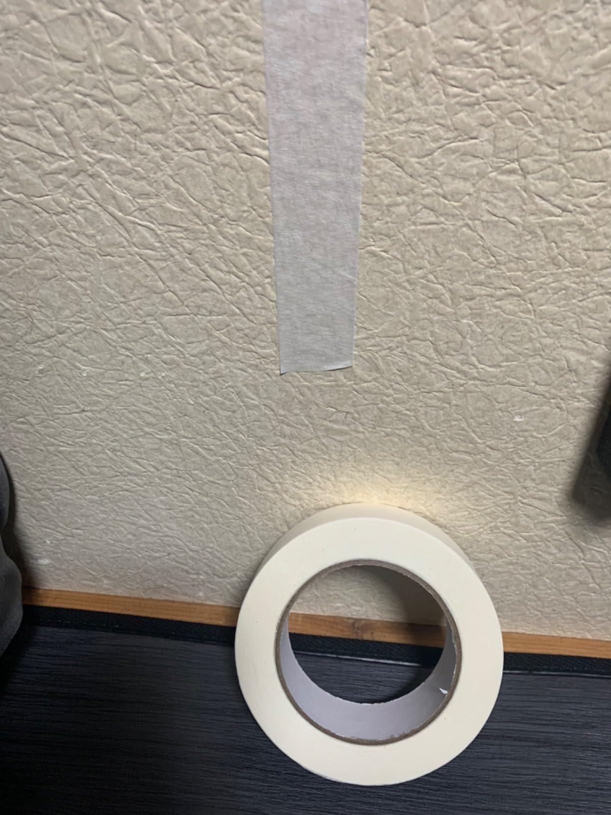 Amazon.co.jp: MINBOOT マスキングテープ 白 マスカーテープ 1個入り 幅30mm×長さ50m 紙テープ ドラフティングテープ 建築用 塗装: 産業・研究開発用品