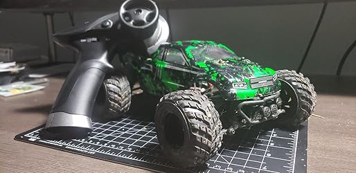 Amazon.com: HAIBOXING 1:18 Scale All Terrain RC Car 18859, 36 KPH High ...