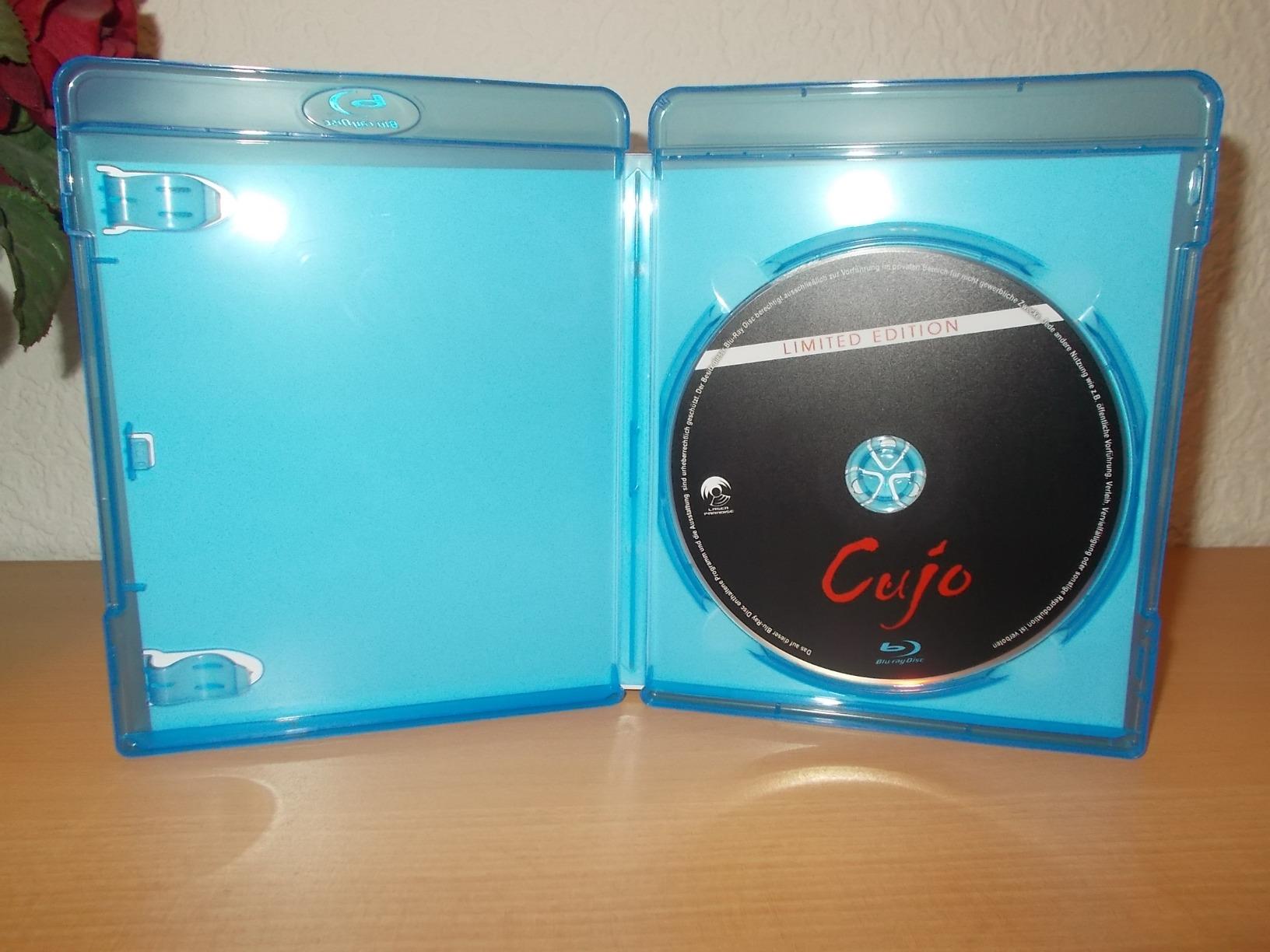 Cujo [VHS] : Dee Wallace, Danny Pintauro, Daniel Hugh Kelly, Ed Lauter ...