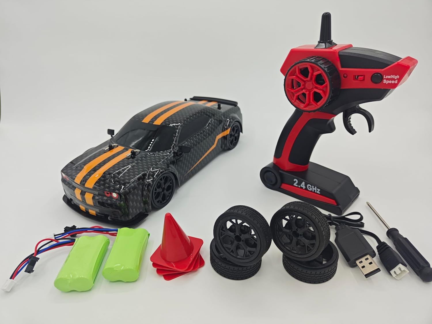 Amazon.com: 2.4G 1:14 High Speed Remote Control Drift Car - Race Toy ...