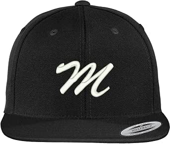 Amazon.com: Trendy Apparel Shop Gorra de béisbol bordada con letra M ...