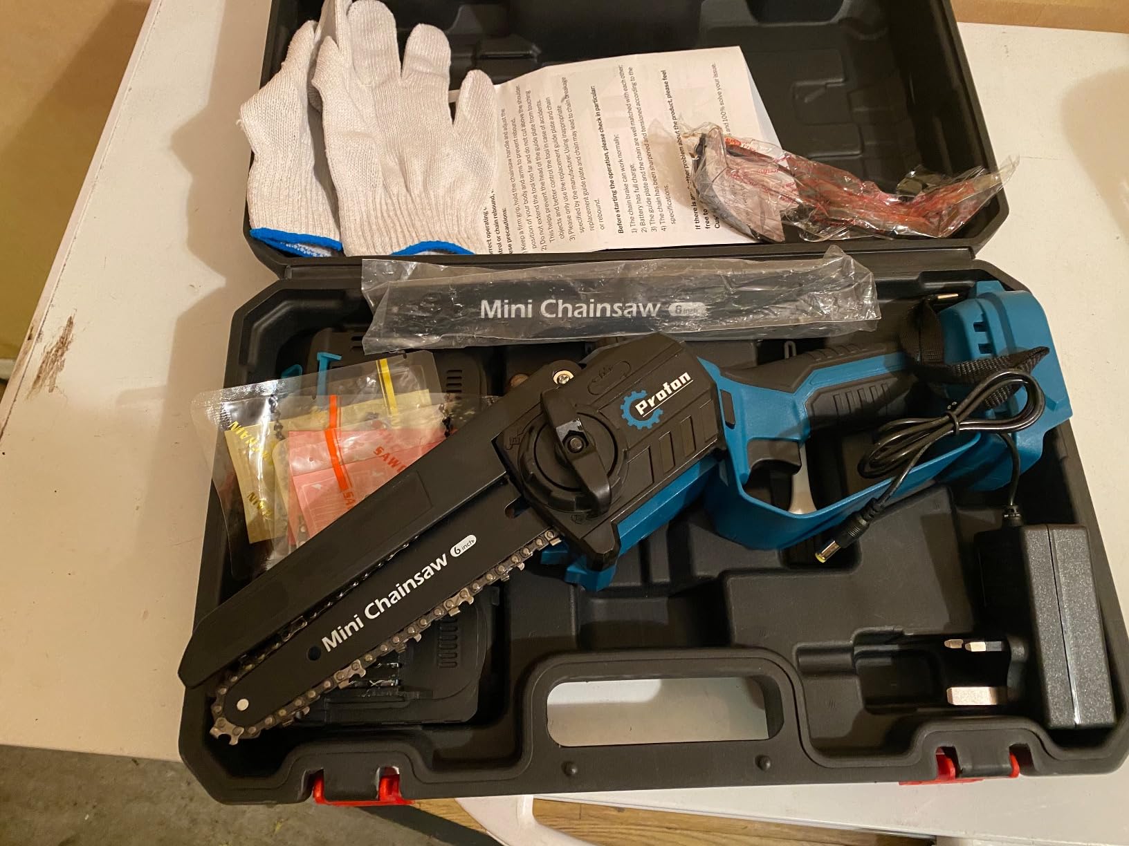 Mini Chainsaw Cordless 8 inch & 6 inch, 2023 Upgraded Brushless Mini ...