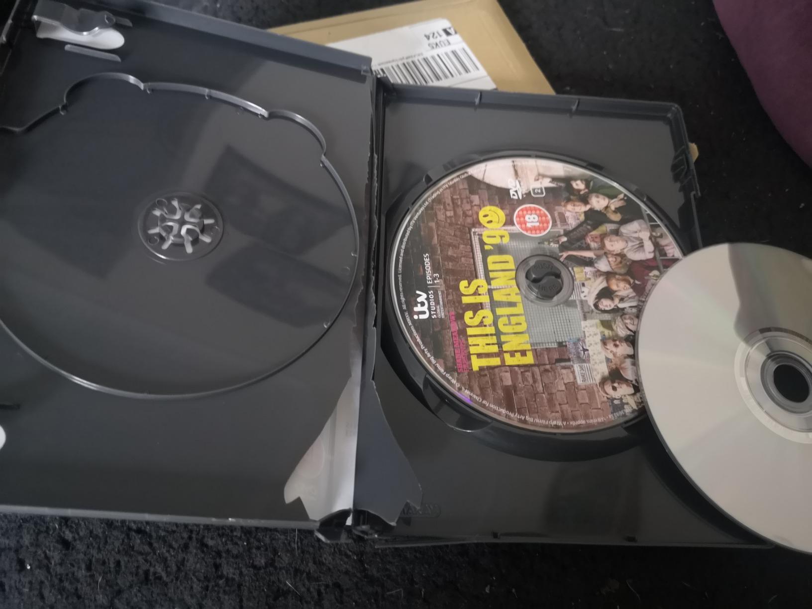 This Is England '90 [DVD]: Amazon.co.uk: DVD & Blu-ray