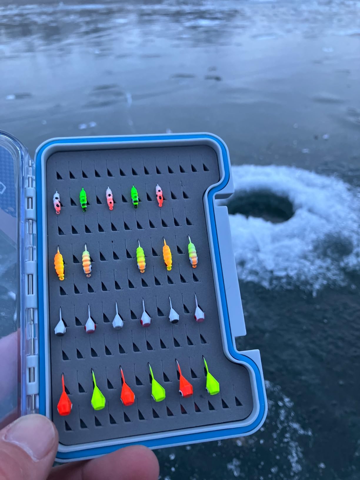 Amazon.com : Goture Ice Fishing Jigs Kit with Storage Box, 24 Pcs ...