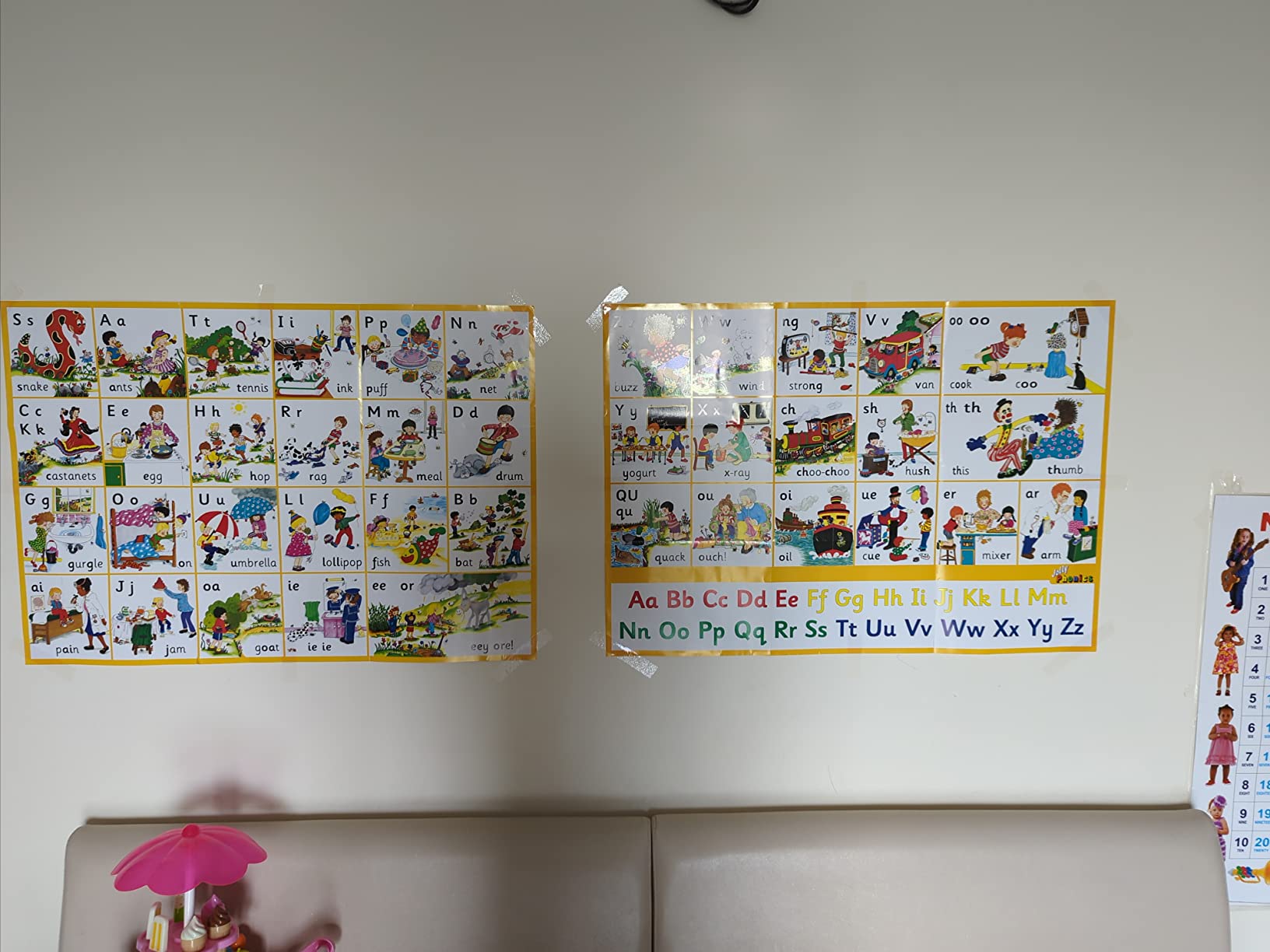 Jolly Phonics Letter Sound Wall Charts: In Precursive Letters (British ...