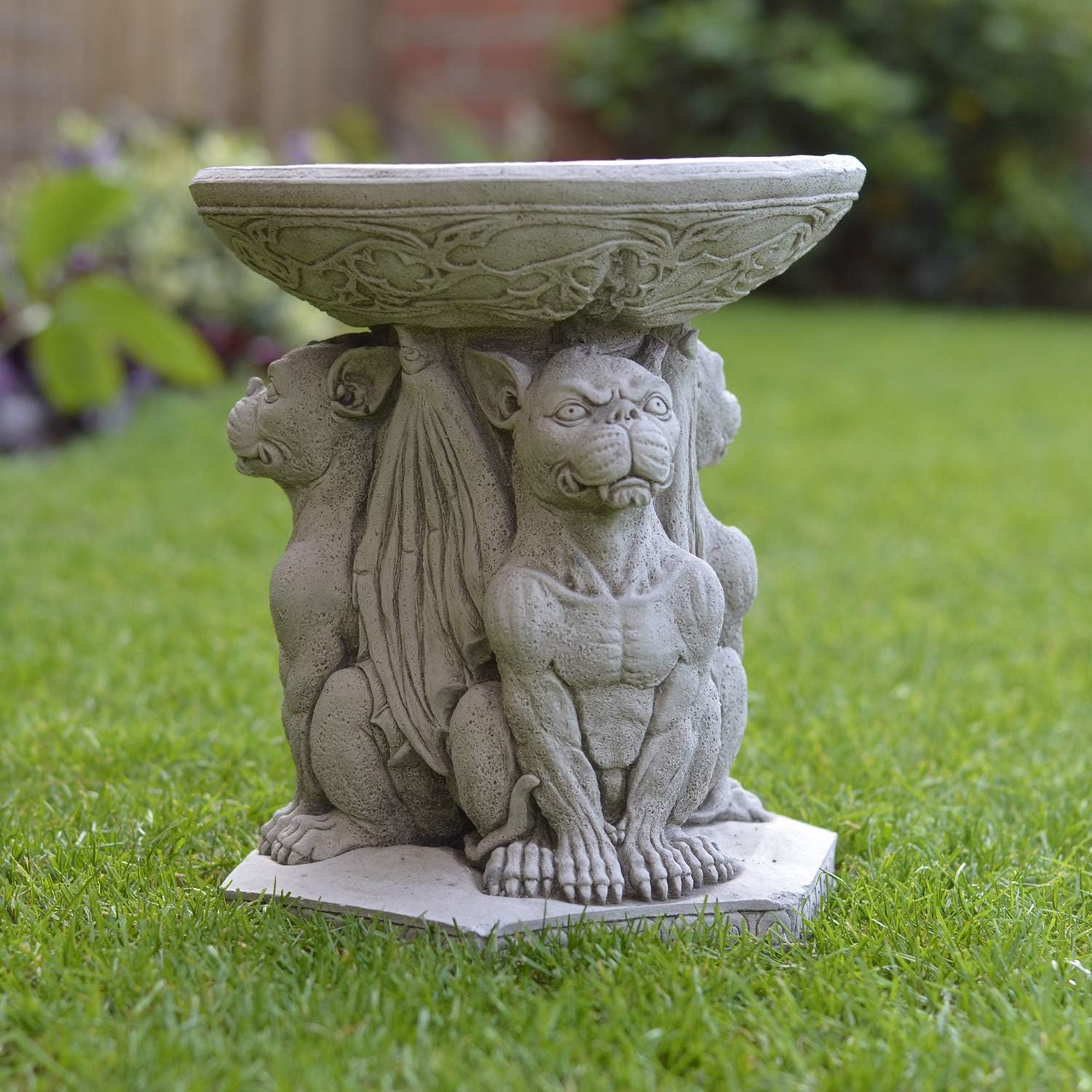 STONE GARDEN GARGOYLE BIRD BATH FEEDER GREMLIN WINGED GOTHIC STATUE ...
