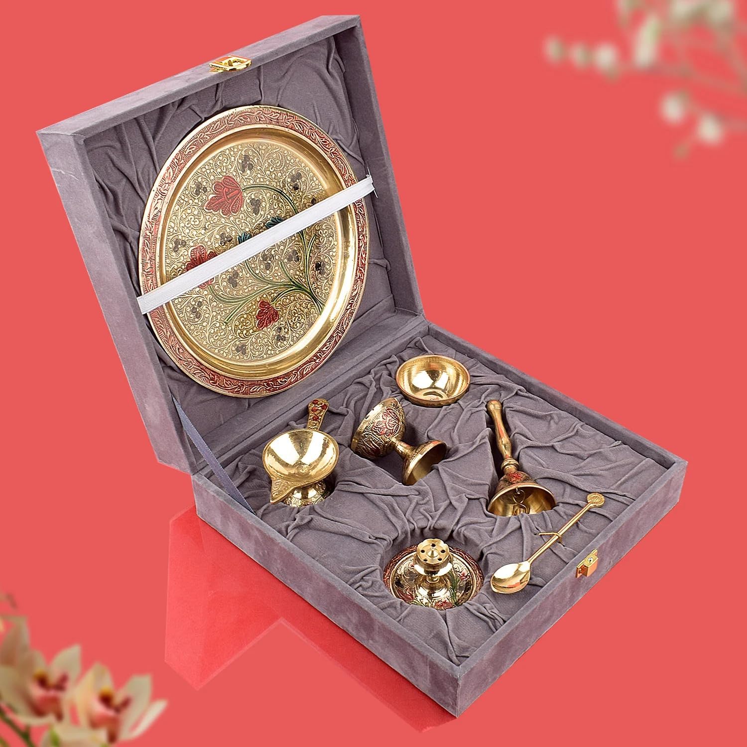 Amazon.com: SATVIK 8 Inch Brass Puja Thali 7 Pc Set with Diya and ...