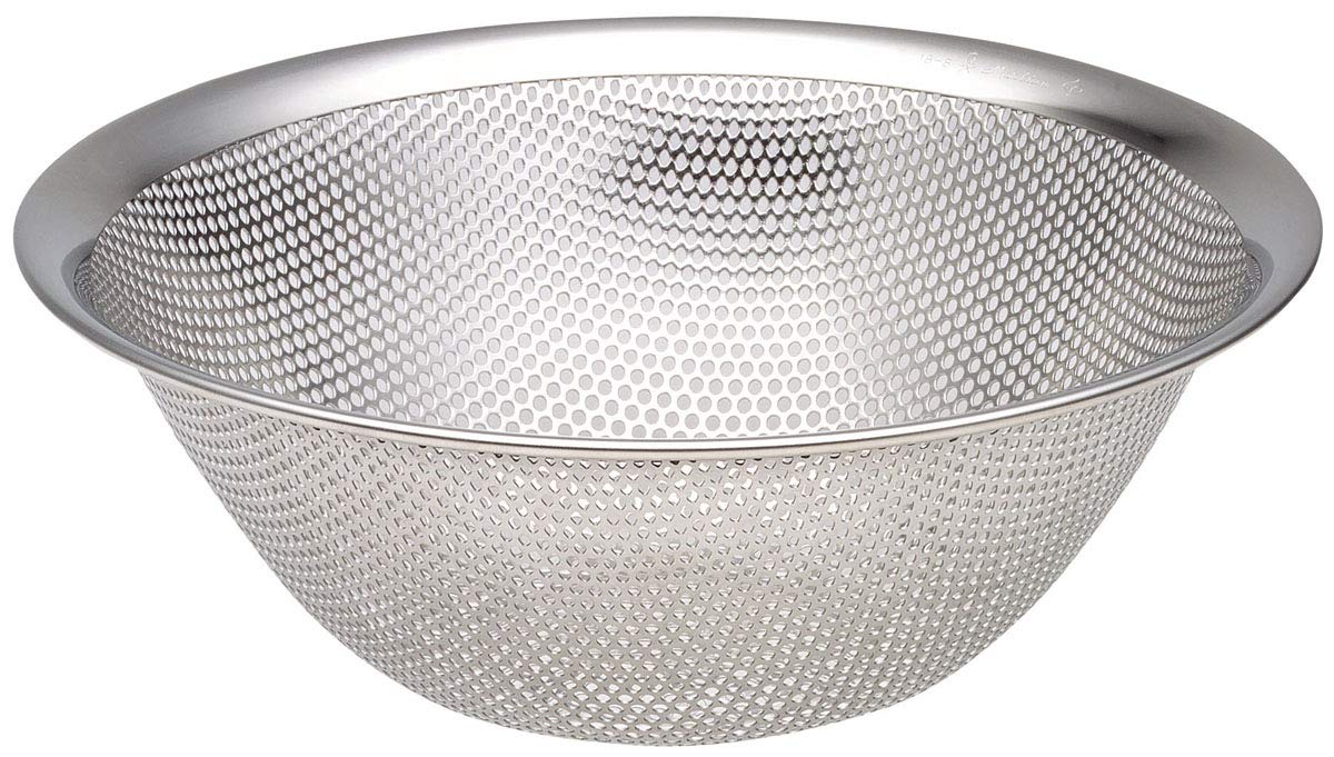Sori Yanagi punching strainer (colander) 19cm 312110 (Japan import ...