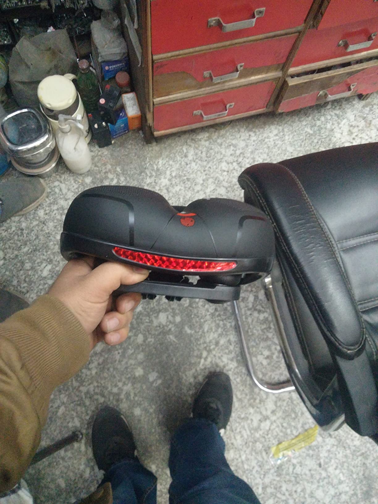 CLASH Wide Comfortable Bicycle Seat Cushion with Dual Shock Absorbing ...