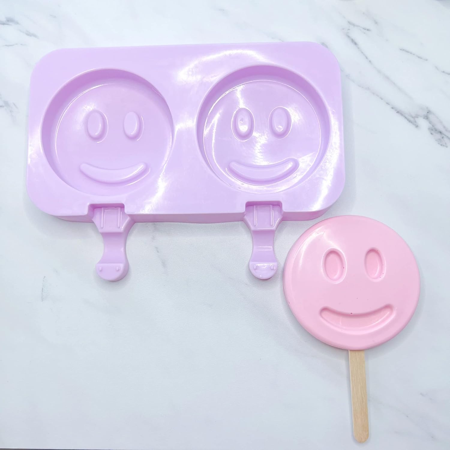 Amazon.com: SMILEY FACE POPSICLE BAKING MOLD FOR CUPCAKES, CAKEPOPS ...
