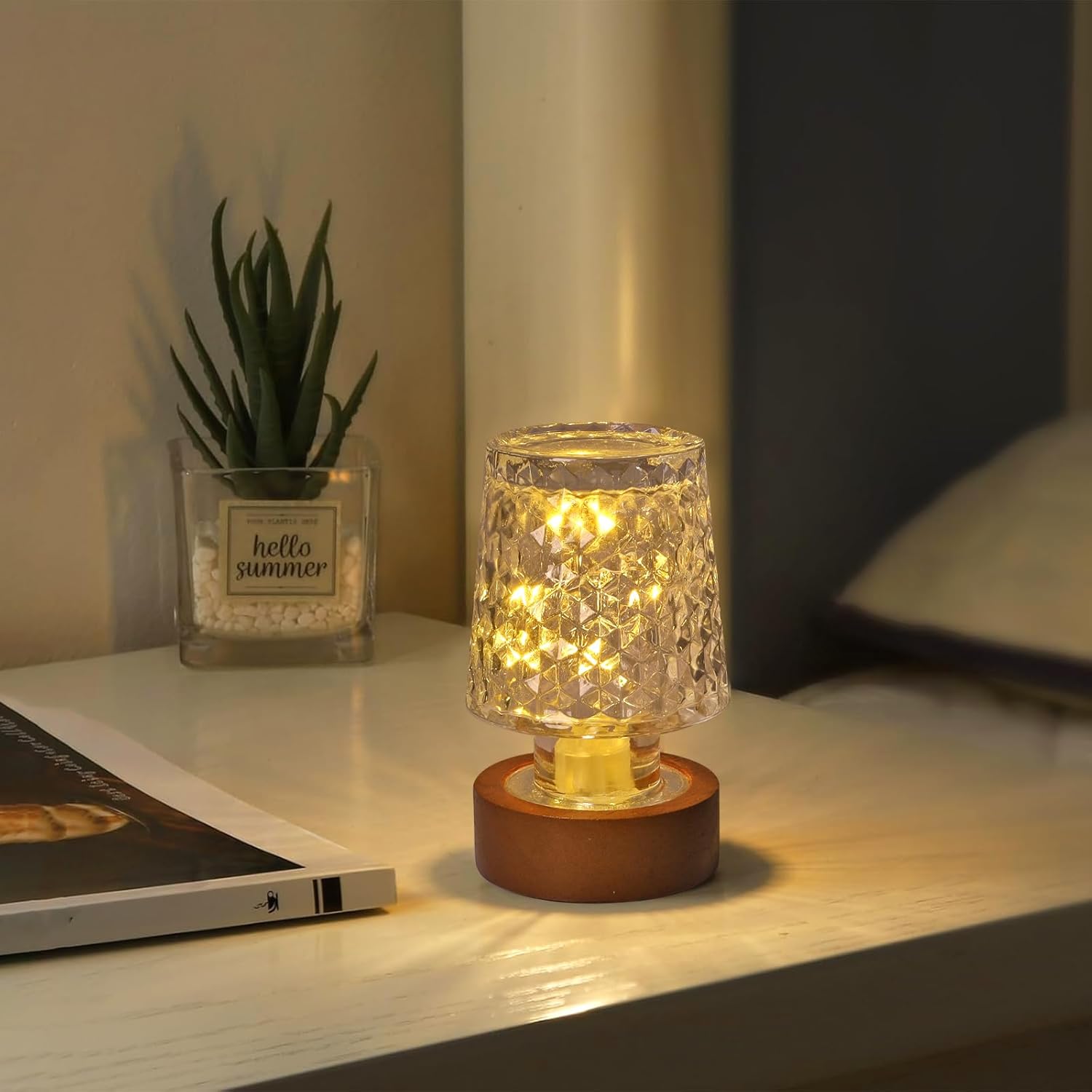 GZWANHANGMY Mini Soft Warm LED Night Light, Battery Operated Portable ...